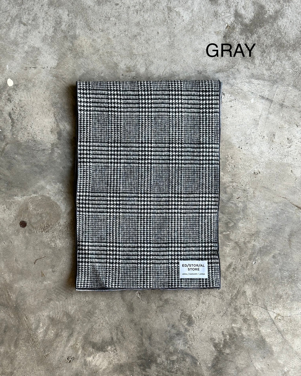 【MASH UP】DOUBLE FACE MUFFLER | EDISTORIAL STORE